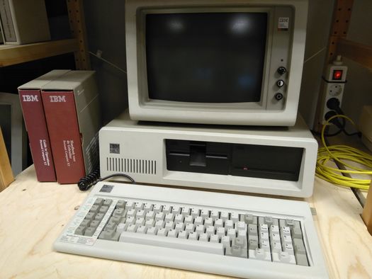 IBM PC XT - Hack42